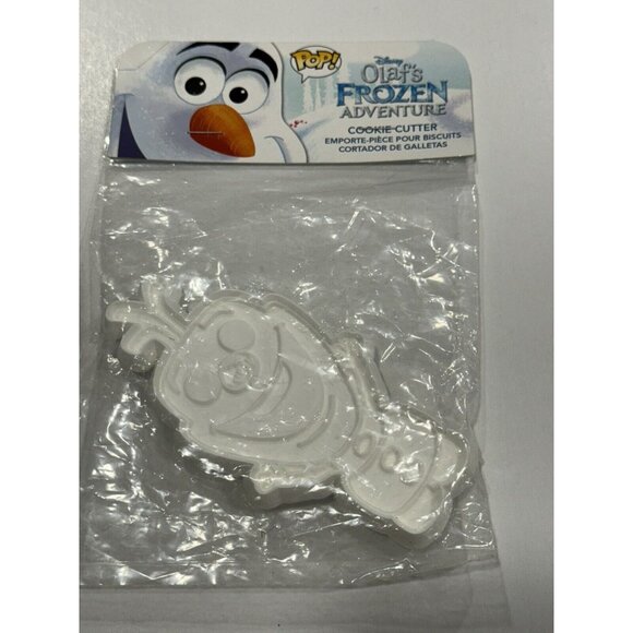 Disney | Kitchen | New Pop Disney Olafs Frozen Adventure Cookie Cutter ...